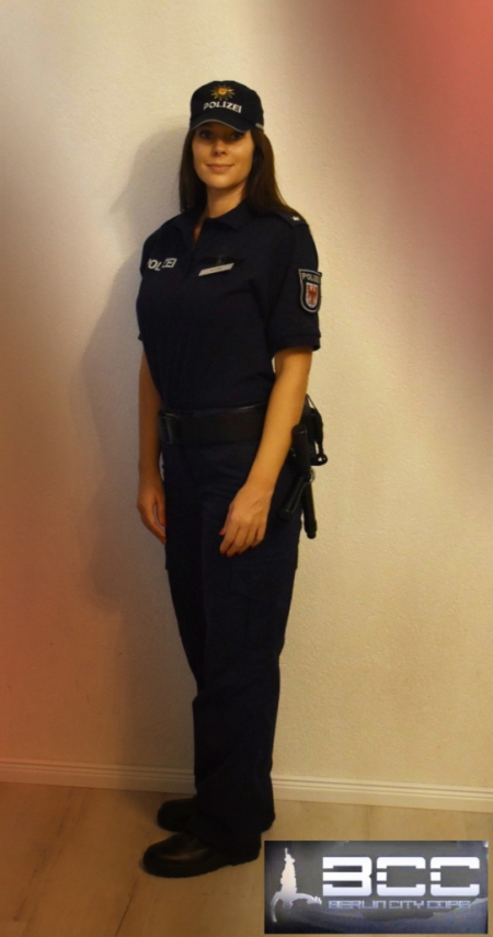 Polizei, Justiz und Zolluniformen - Berlin City Cops
