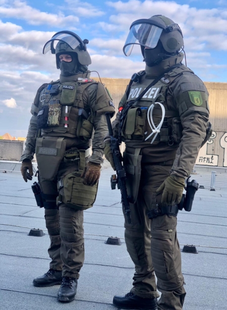 SEK - Spezialeinheit / Ausrüstung - Berlin City Cops